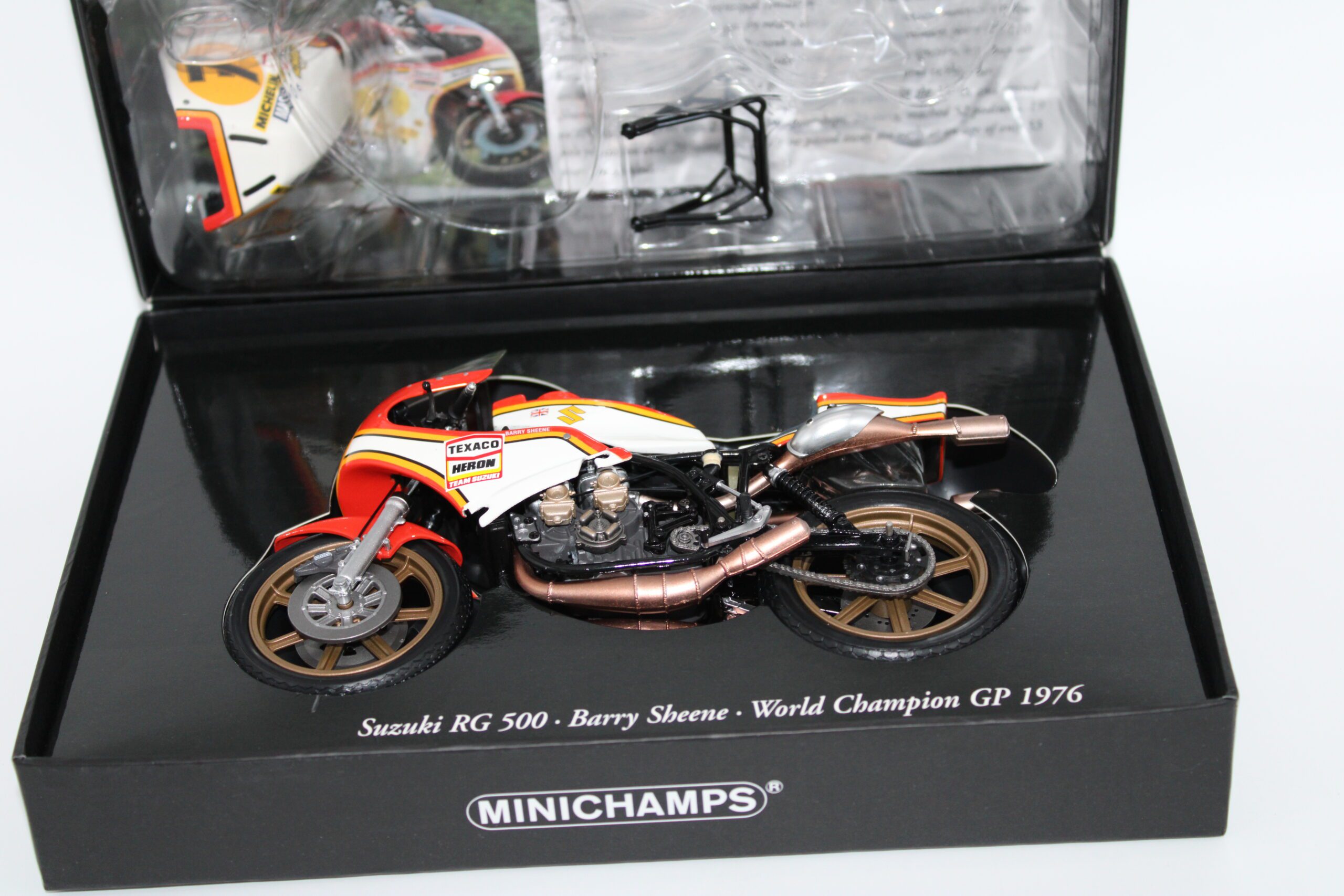 Minichamps No122 760107 Suzuki RG500 Barry Sheene
