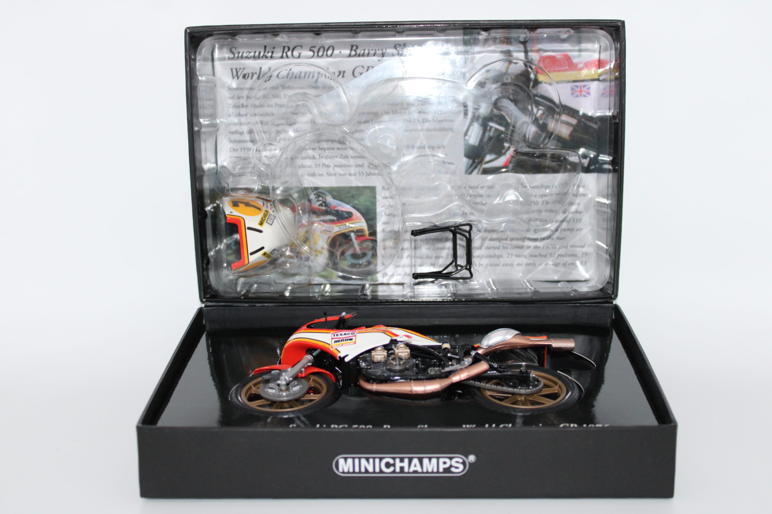 Minichamps No122 760107 Suzuki RG500 Barry Sheene