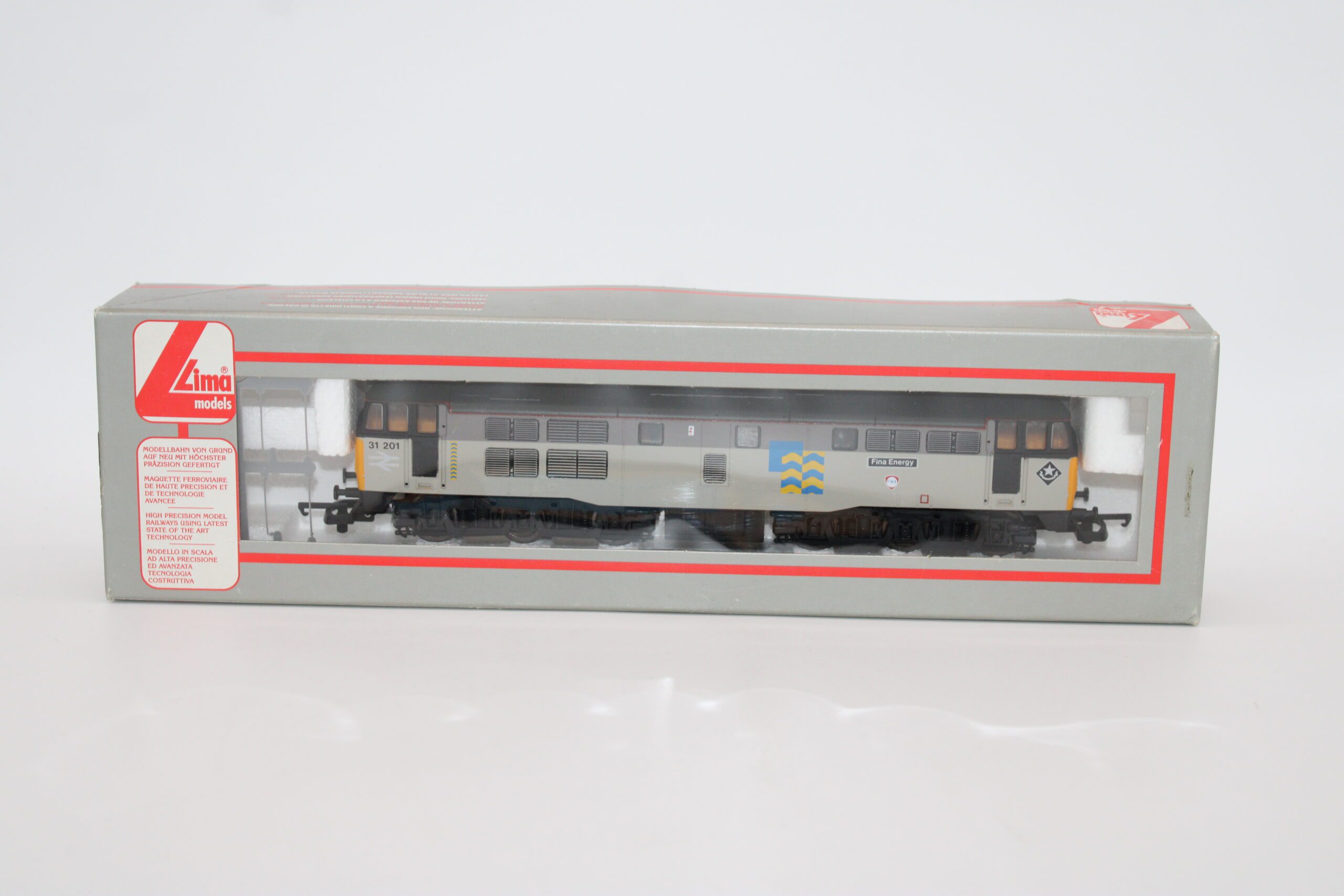 Lima L205095 Class 31 31201 Fina Energy in Trainload Petroleum Two Tone ...